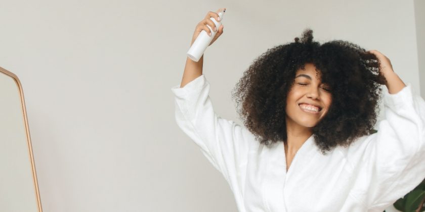 Shampoing sec : 5 conseils précieux pour bien l'utiliser