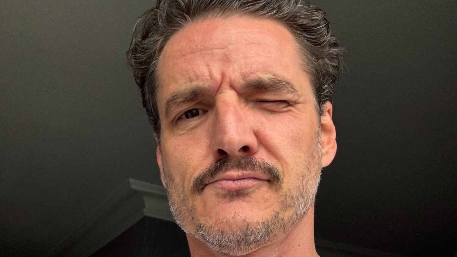« Tellement musclé » : à 50 ans, Pedro Pascal affole la toile avec son ...