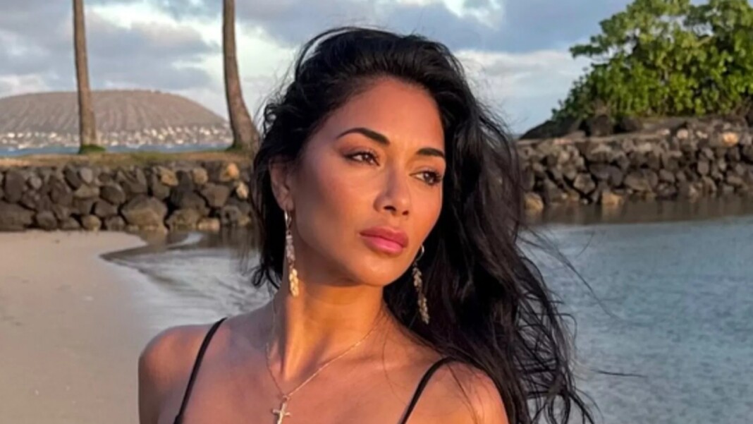 À 47 ans, Nicole Scherzinger ose le cuir noir sur le tapis rouge
