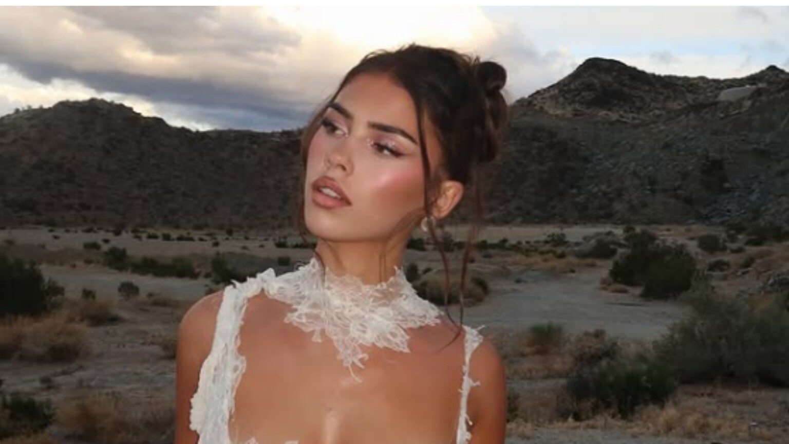 Chi è Leah Halton, influencer australiana che detiene il record di "mi ...