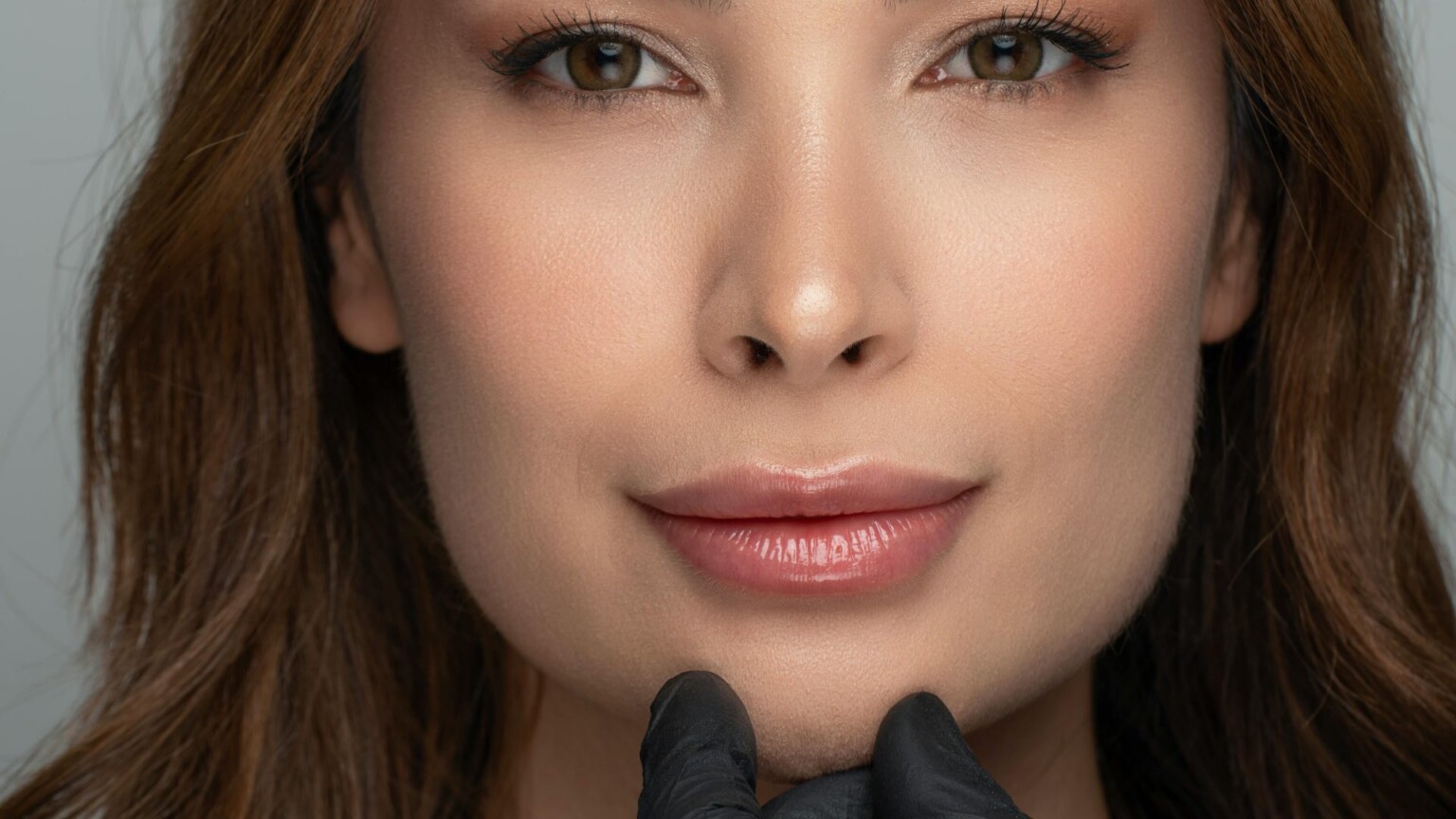 What is the "lip filler accent," this intriguing term from cosmetic ...
