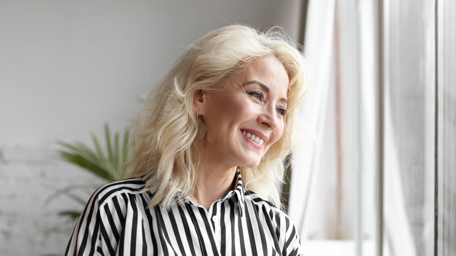 Après son divorce, cette retraitée de 64 ans a tout quitté pour une ...
