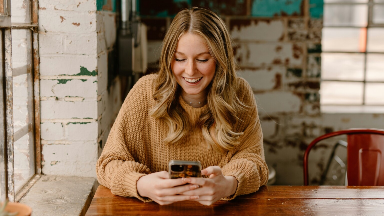 Sending a text message "just because" could have more positive effects ...